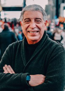 About Max McLean - Listener's Bible